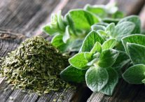 7 Miracle Spices With Huge Health Benefits